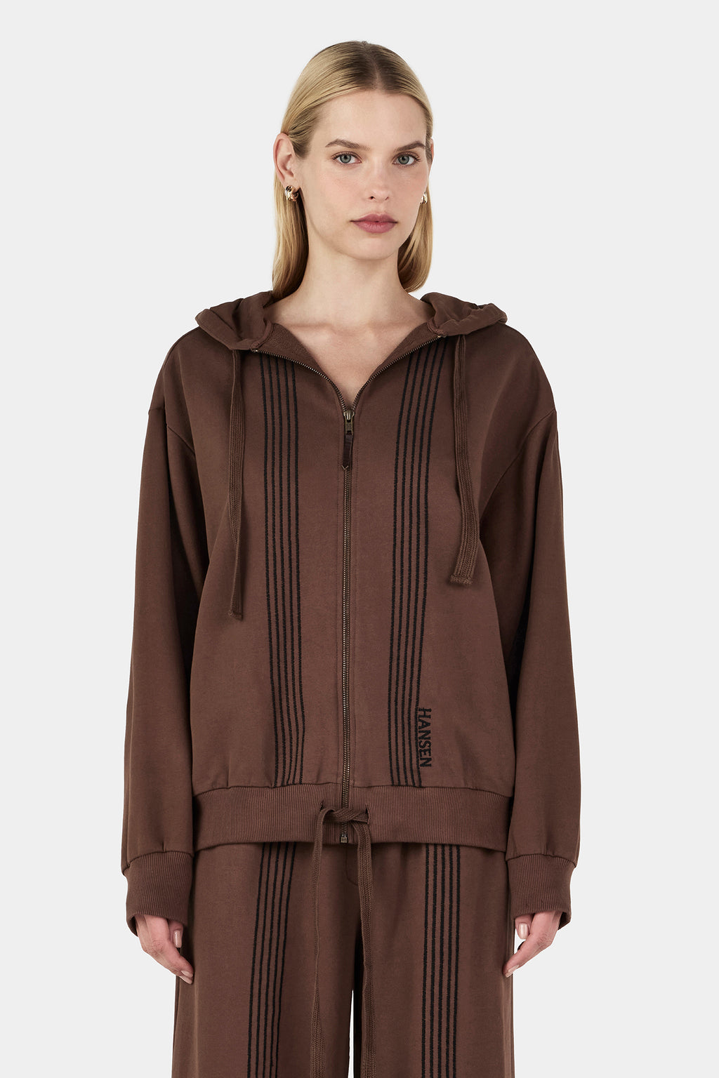 Rhya Embroidered Hoodie Chocolate – Hansen & Gretel